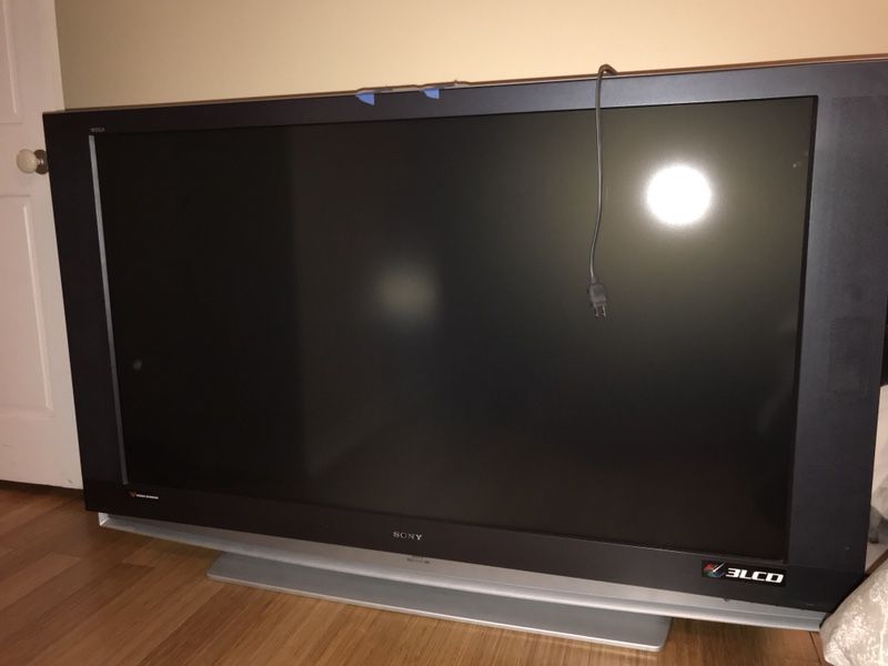 60 inch Sony TV for Sale in Old Bethpage, NY - OfferUp