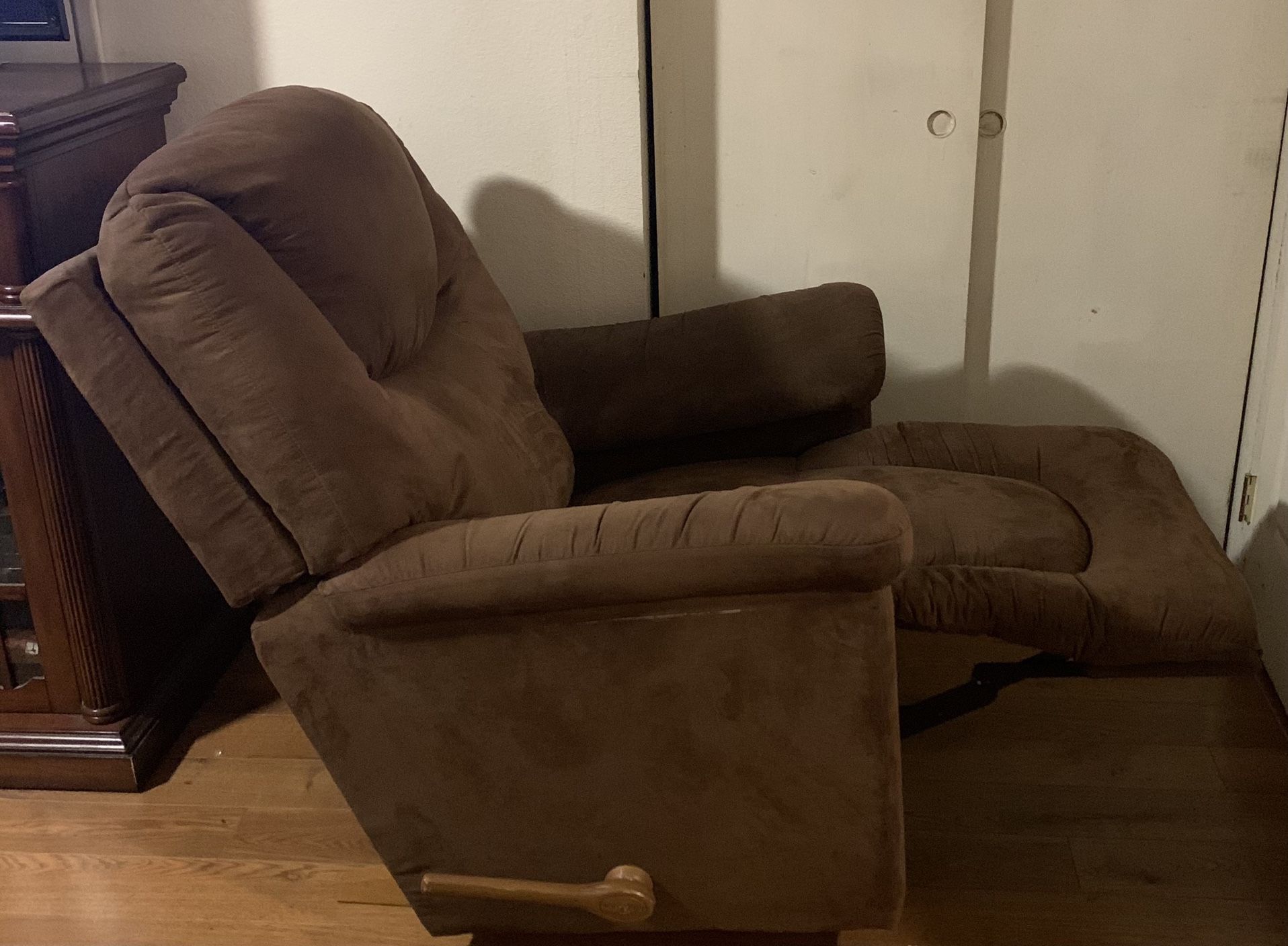 Lazy Boy Microfiber Rocker Recliner $75 OBO for Sale in Kent, WA - OfferUp