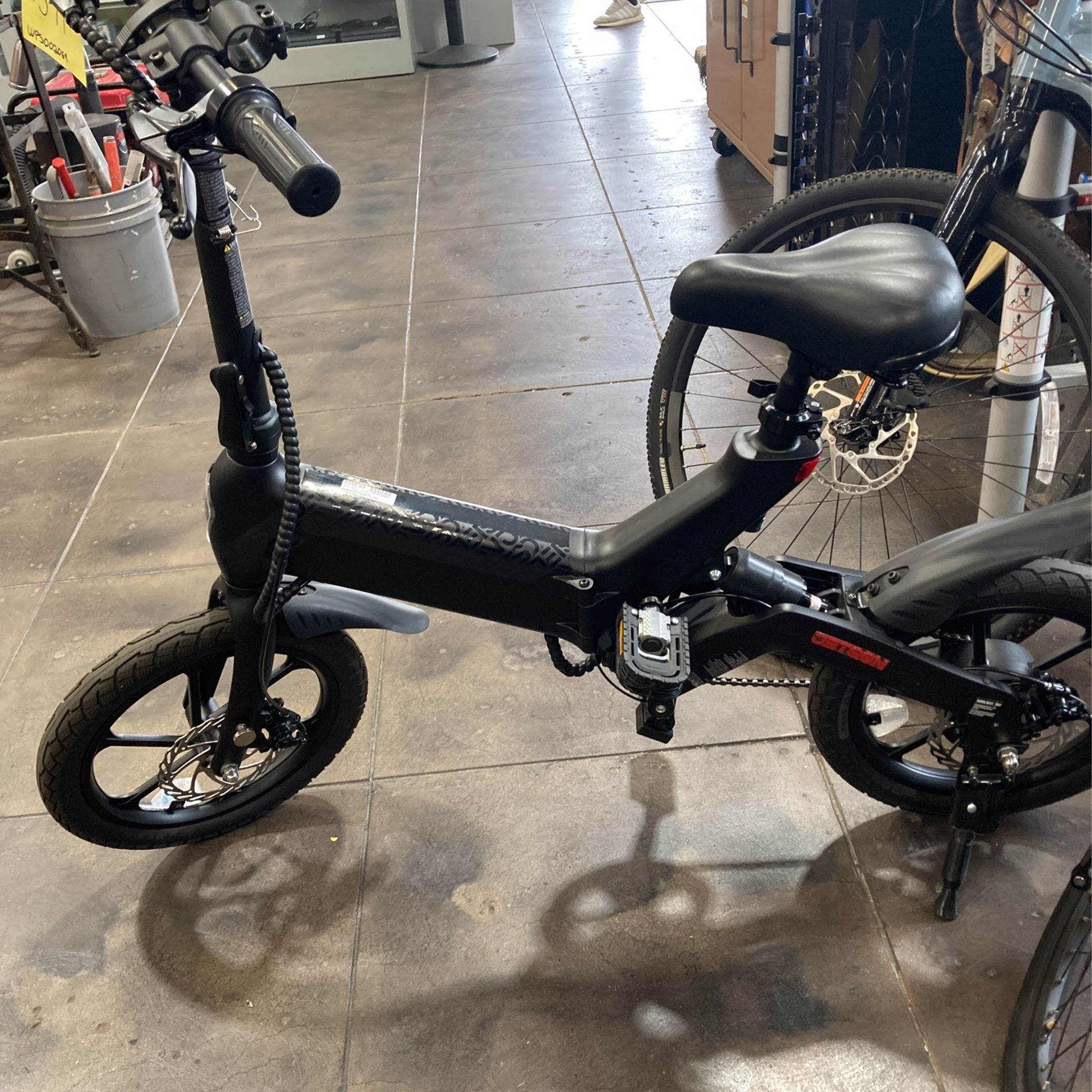 Jetson Electric Bike $349.99 for Sale in Irwindale, CA - OfferUp