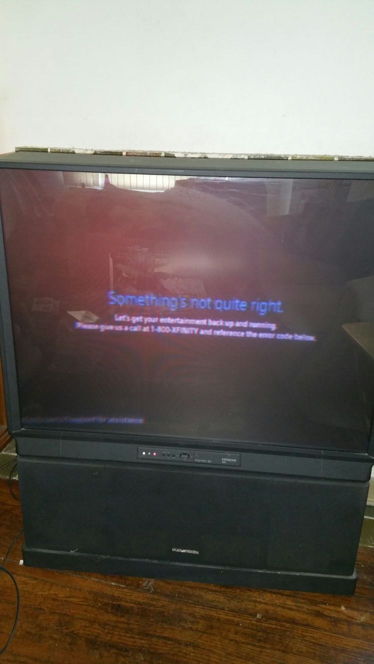 HITACHI BIG SCREEN TV WORKS GREAT for Sale in Oakdale, PA - OfferUp