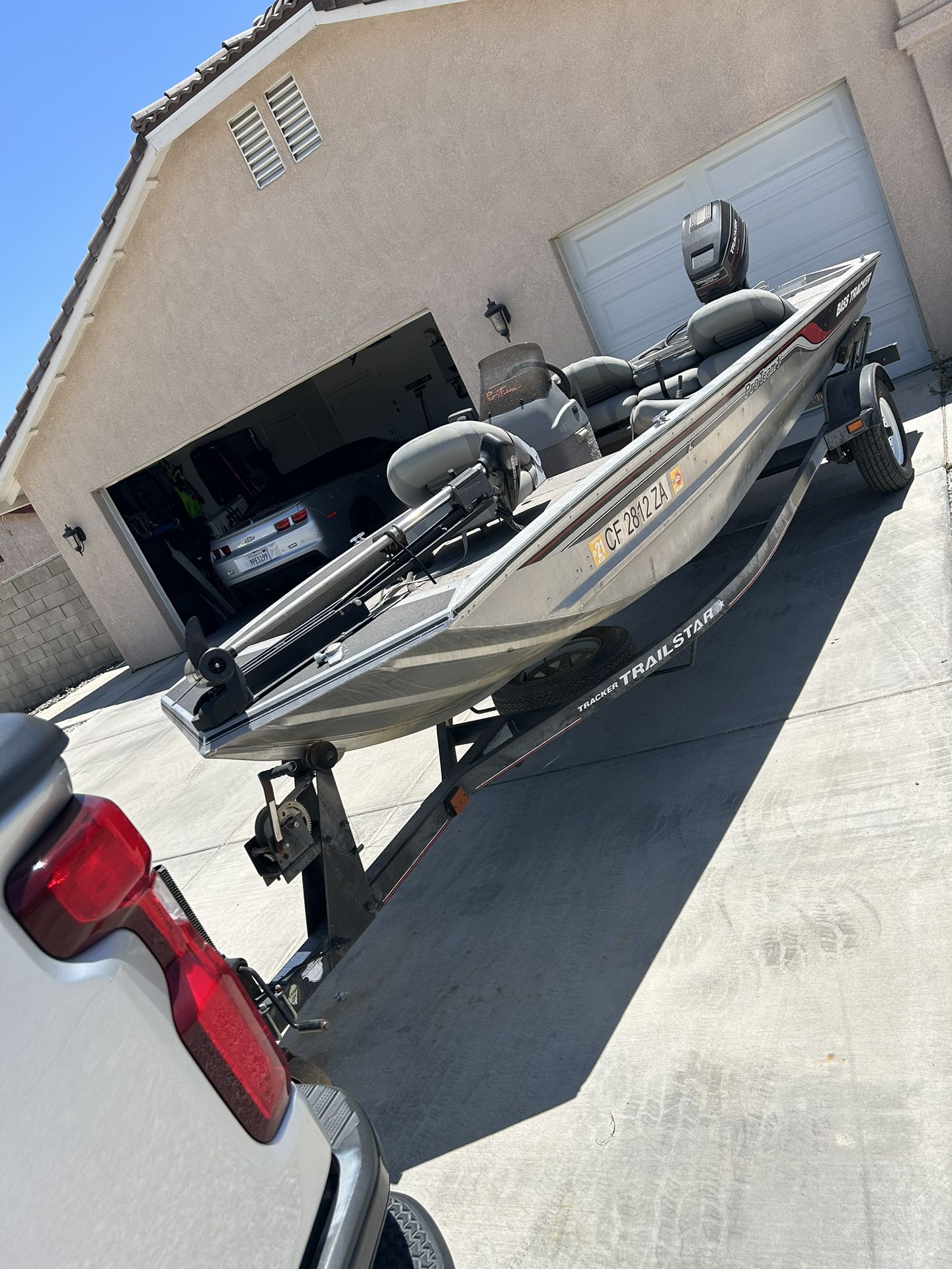 1997 Bass Tracker Fishing Boat for Sale in Hesperia, CA - OfferUp