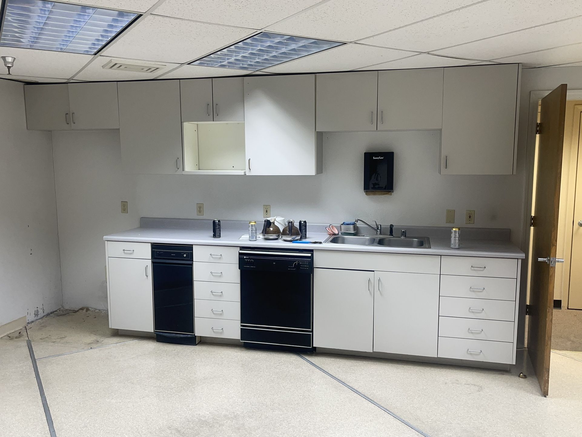 Cabinets for Sale in Modesto, CA - OfferUp