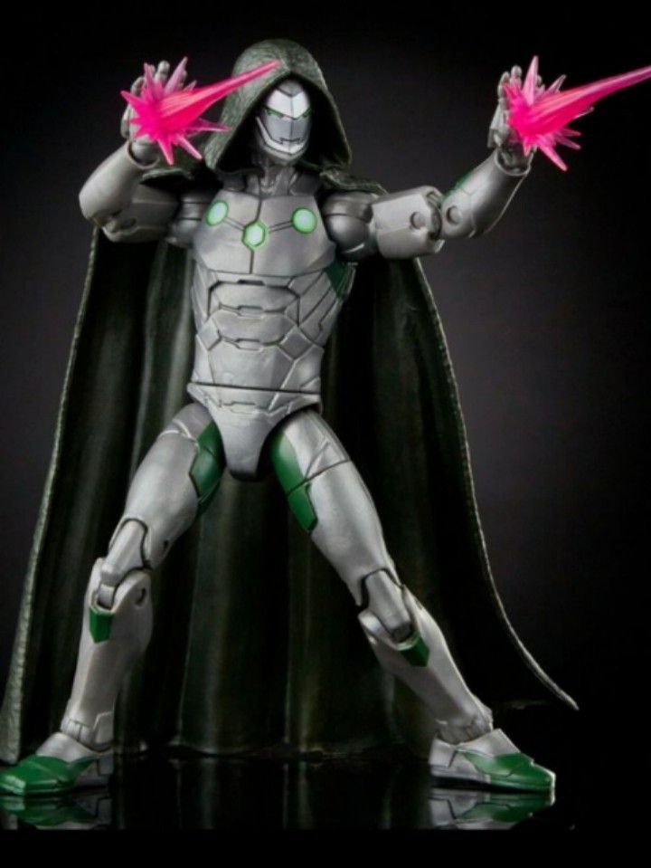 New in a Box Marvel Legends Dr. Doom Infamous Iron Man Collectible ...