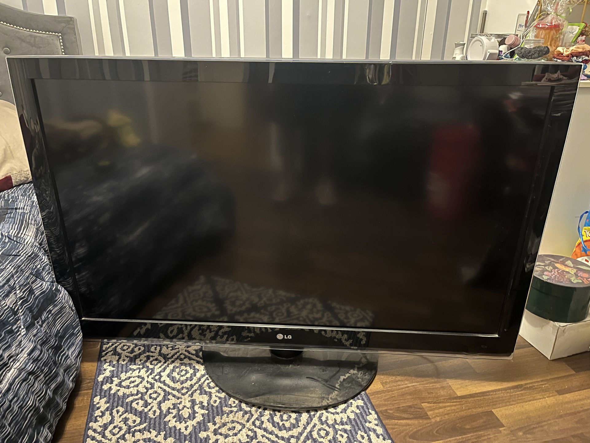 LG 55 inch TV for Sale in Downey, CA - OfferUp