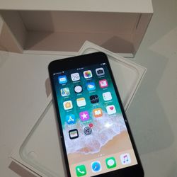 Iphone 6 In Hand With Box