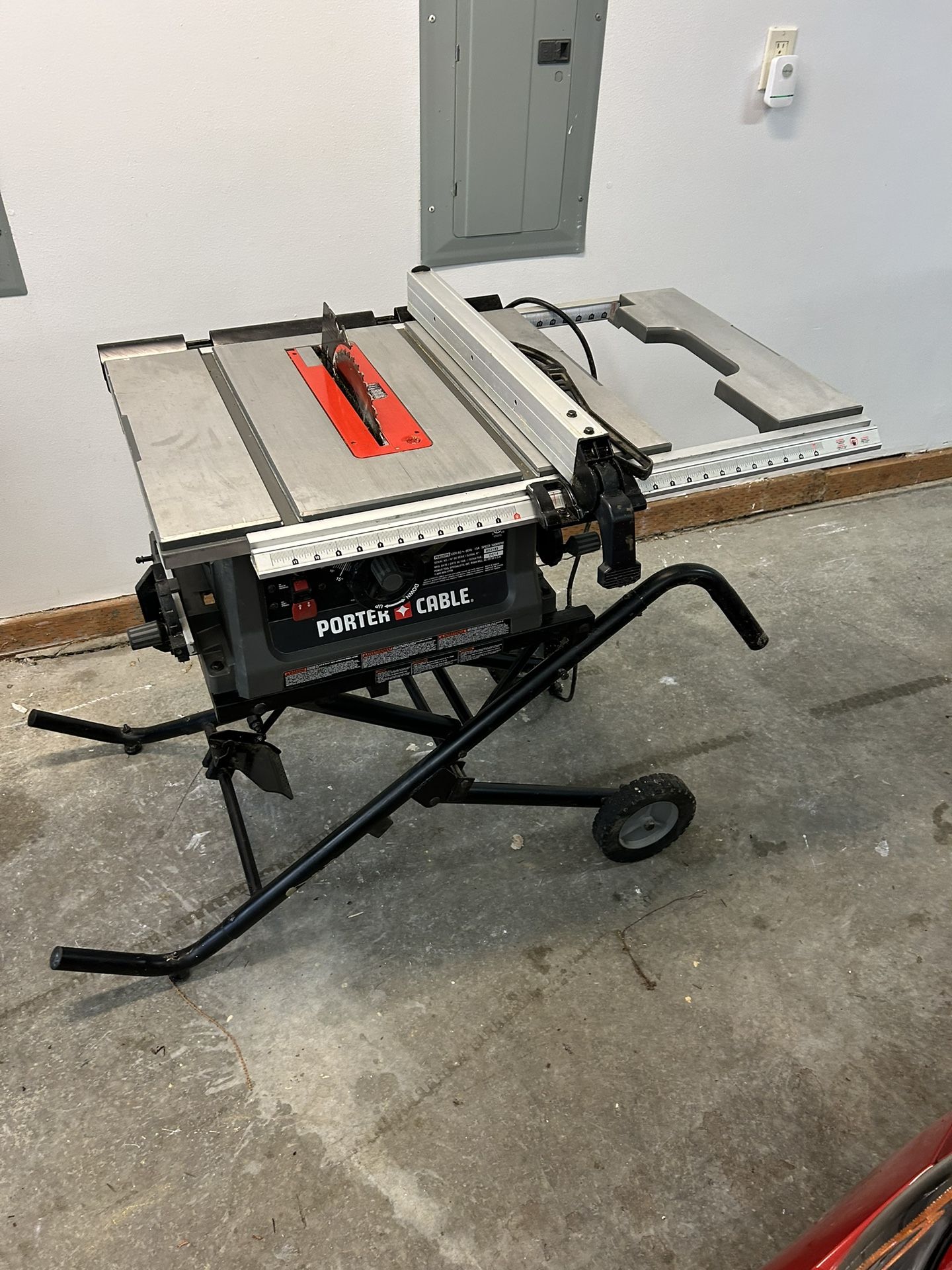 10” Job Site Porter Cable Table saw for Sale in Snohomish, WA - OfferUp