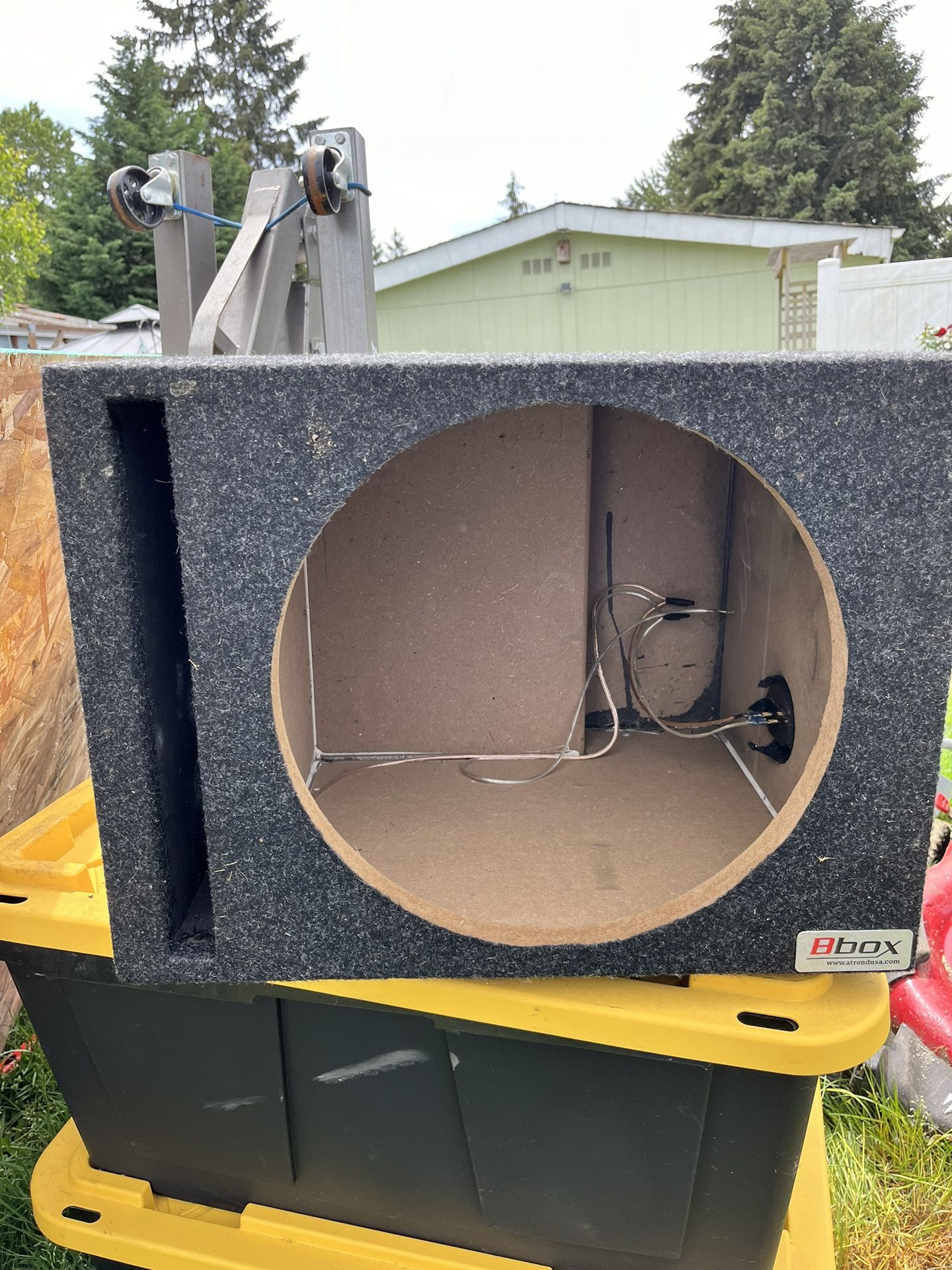 15in Sub Box for Sale in Auburn, WA - OfferUp