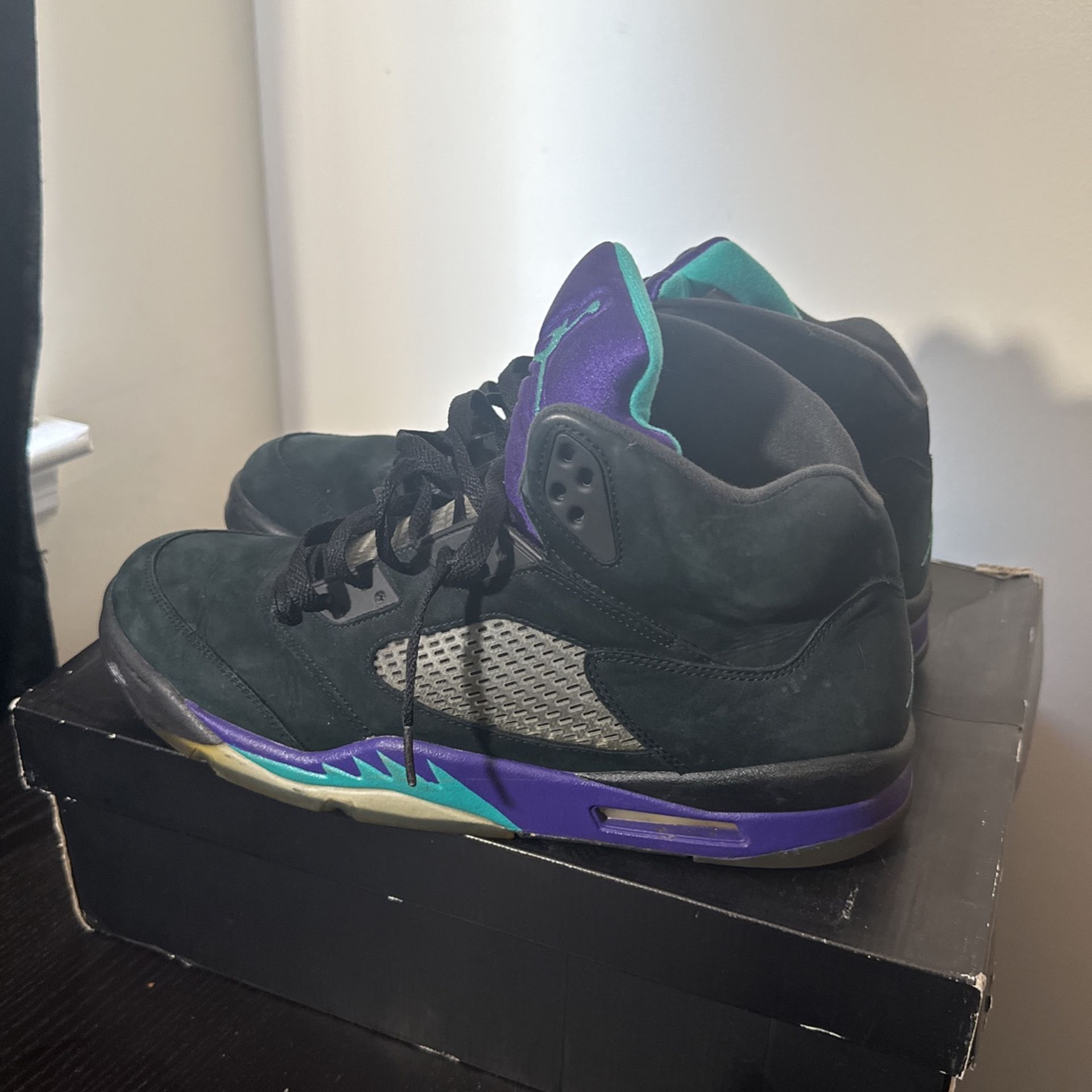 Black Grape 5s Box