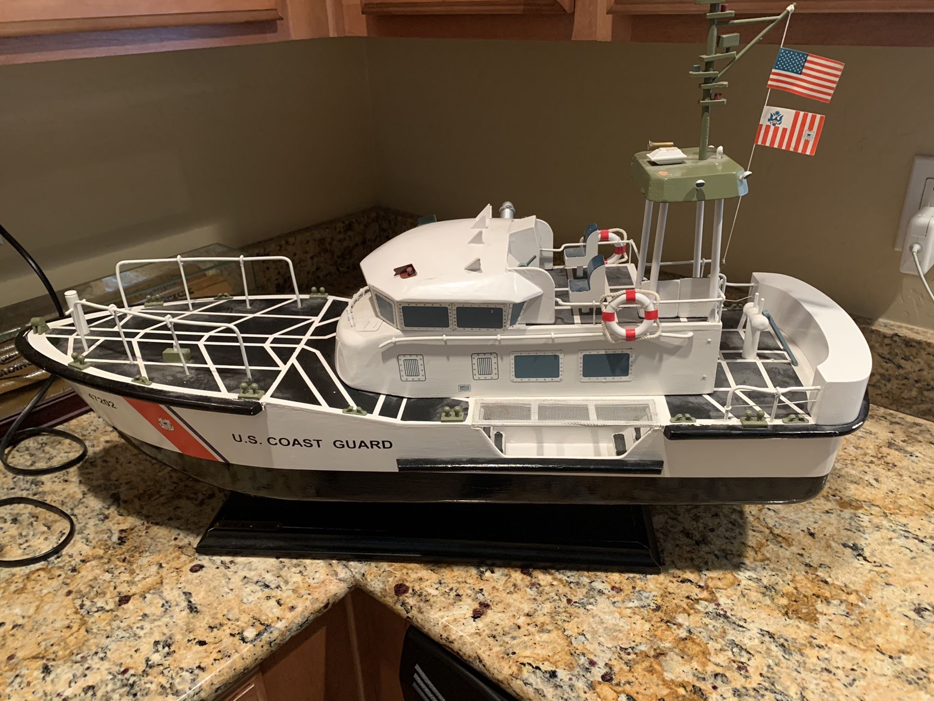 Model Boat US Coast Guard 47 ft Cutter for Sale in AZ, US - OfferUp