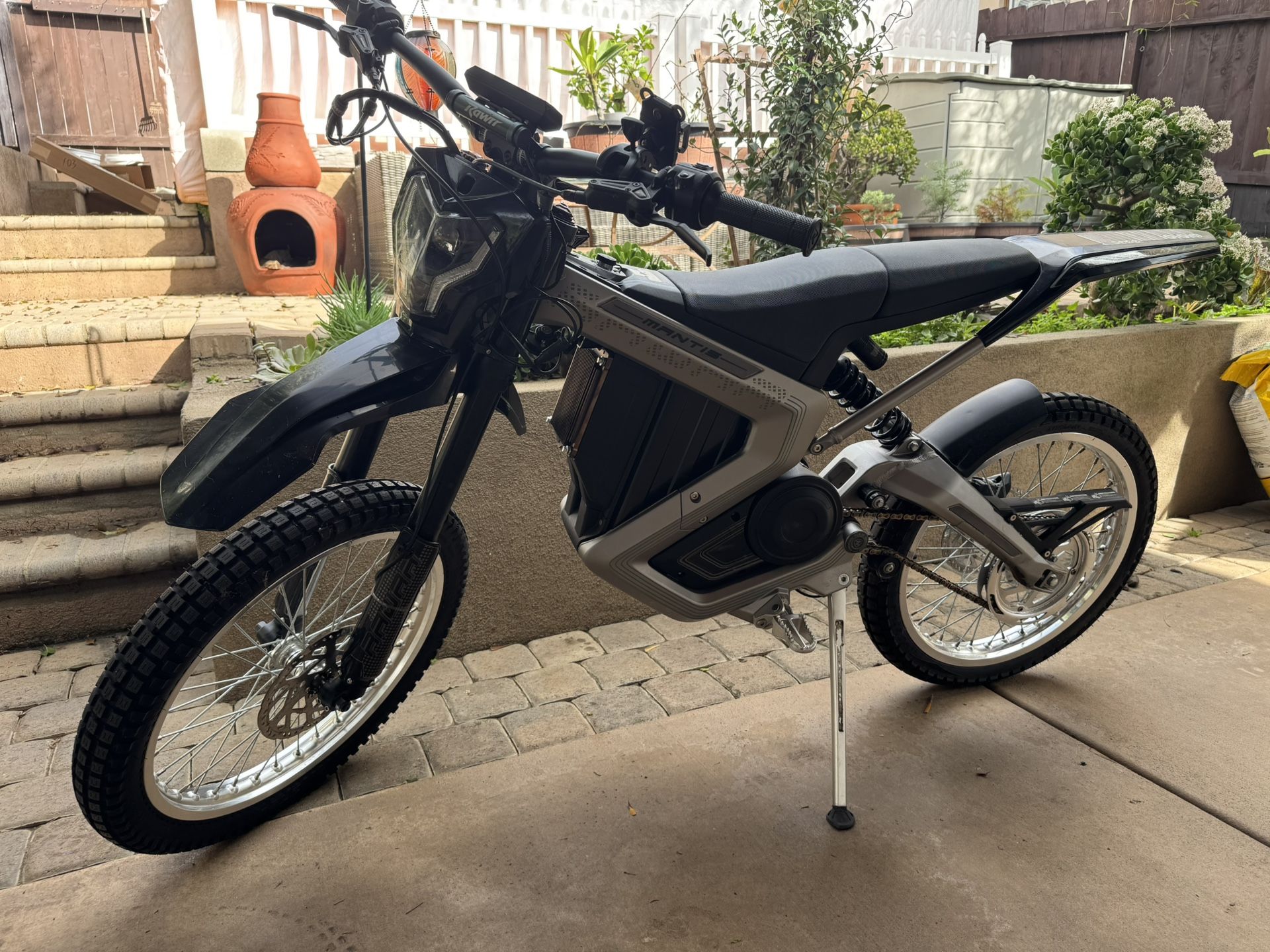 Rawrr Mantis E-Moto Bike for Sale in Oceanside, CA - OfferUp