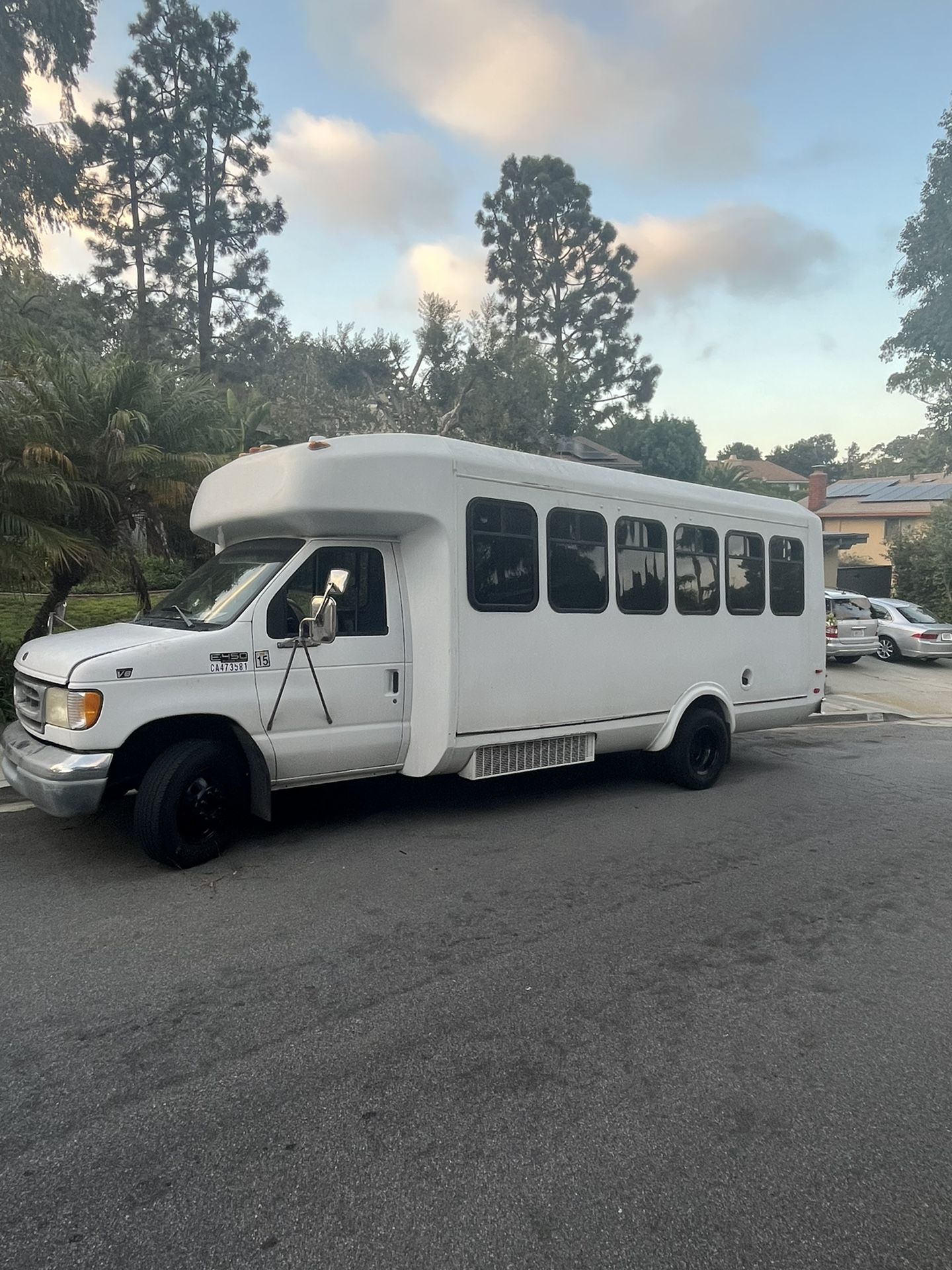 2001 Ford E450 for Sale in San Diego, CA - OfferUp