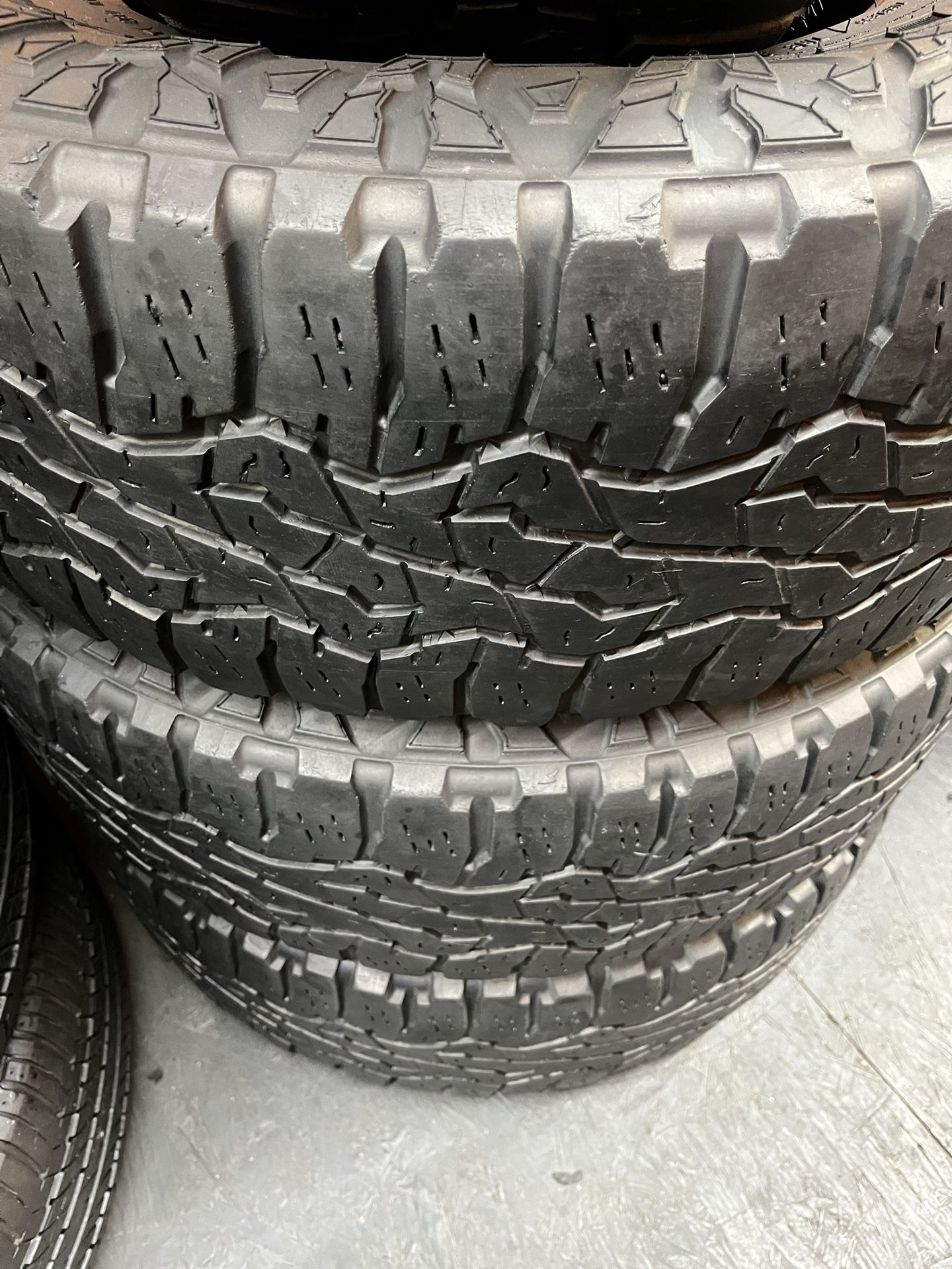 265/70R16 Goodyear Wrangler Ultra Terrain A/T Full Tire Set for Sale in ...