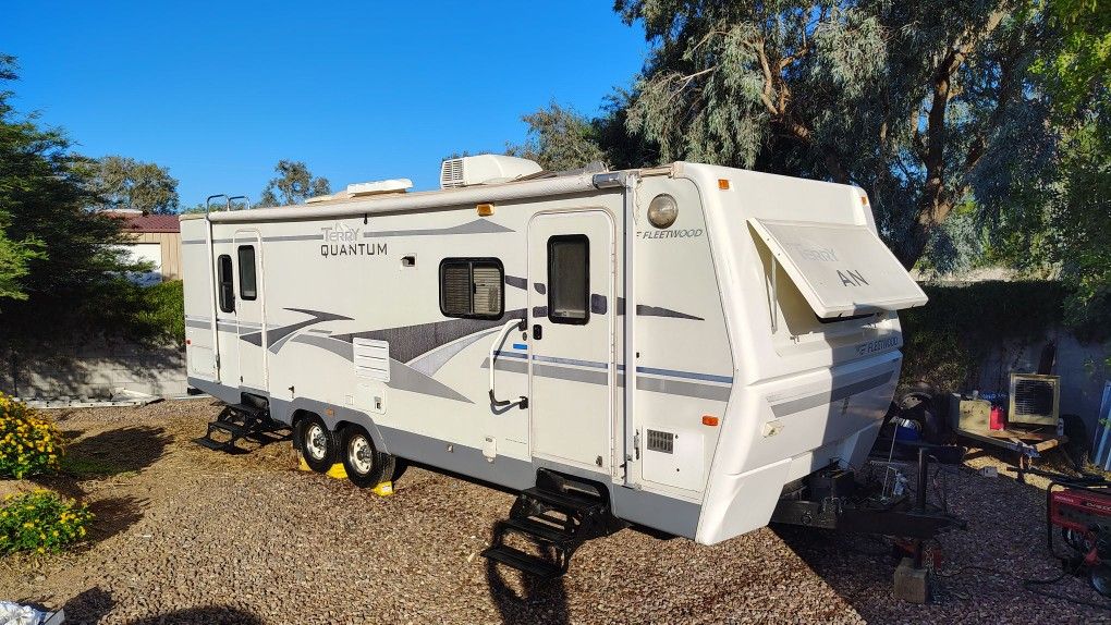 2006 Terry Quantum Super Slide Excellent Condition In And Out for Sale ...