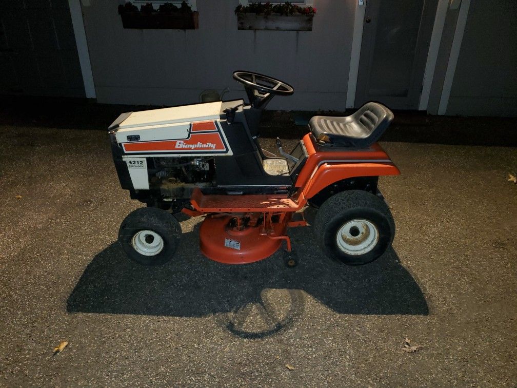 Simplicity 4212 tractor for Sale in Ridgefield, CT - OfferUp