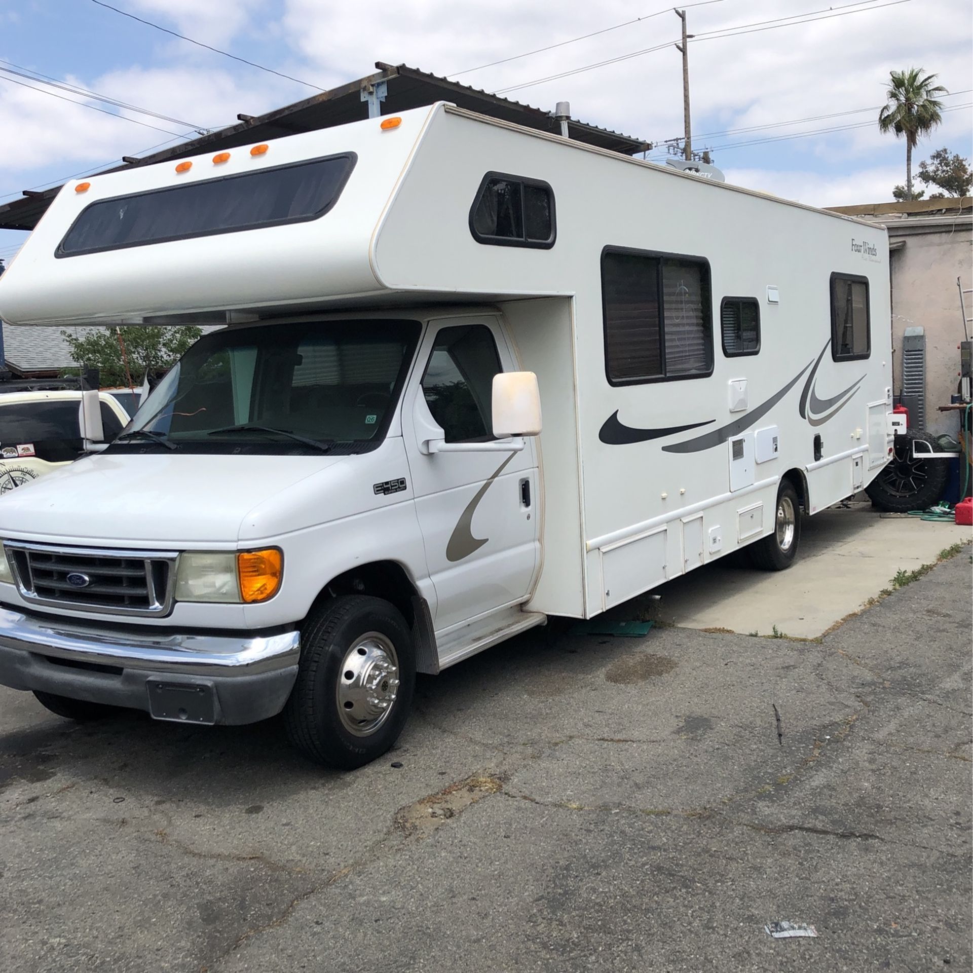 2004 Four Winds Five Thousand RV for Sale in Fontana, CA - OfferUp