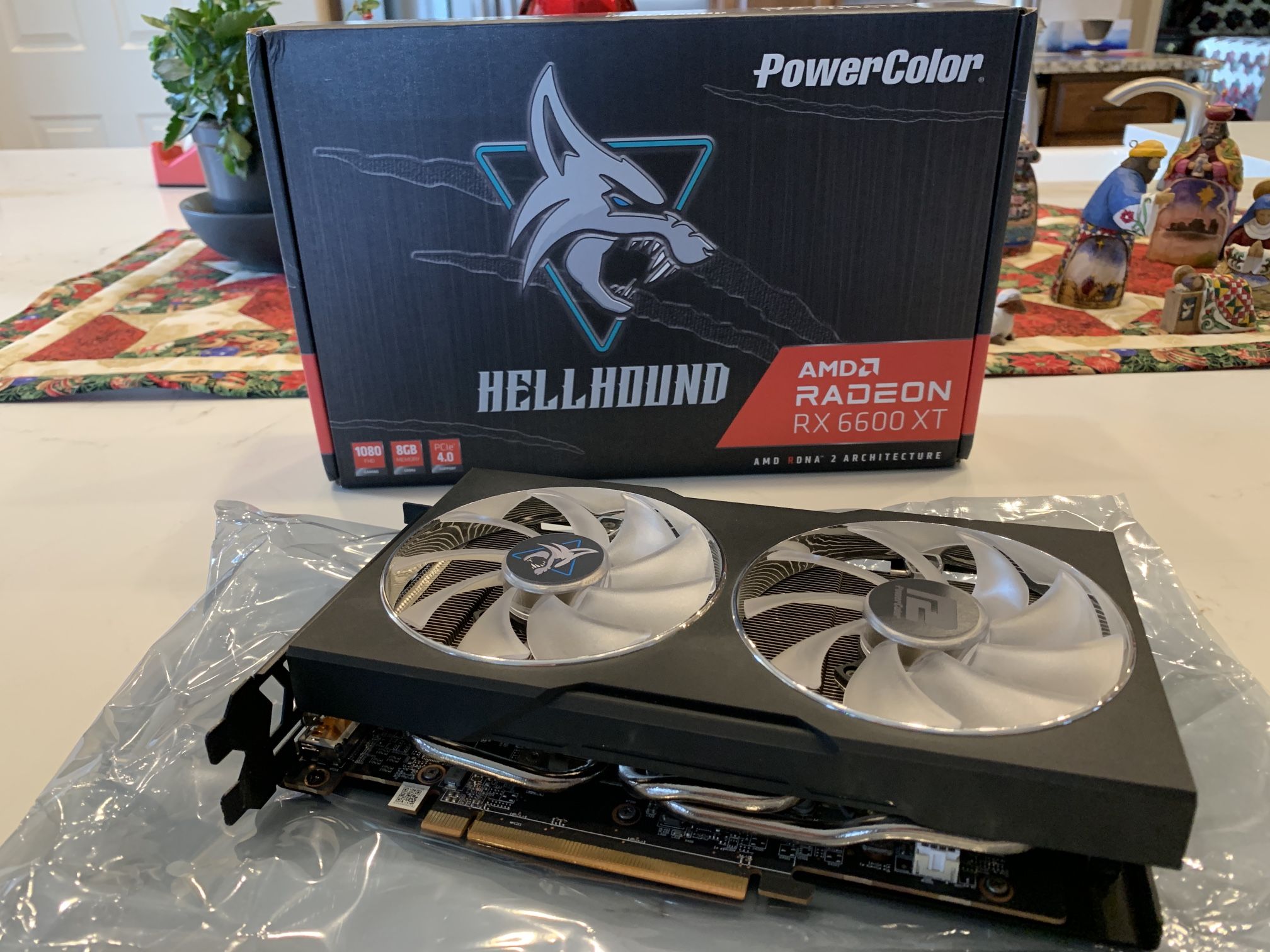 PowerColor Hellhound AMD RX 6600XT GPU, Excellent Condition for Sale in ...