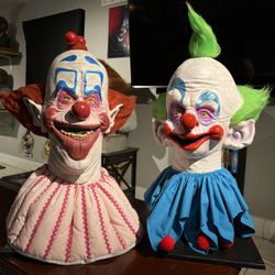 Killer Klowns From Outer Space Mask