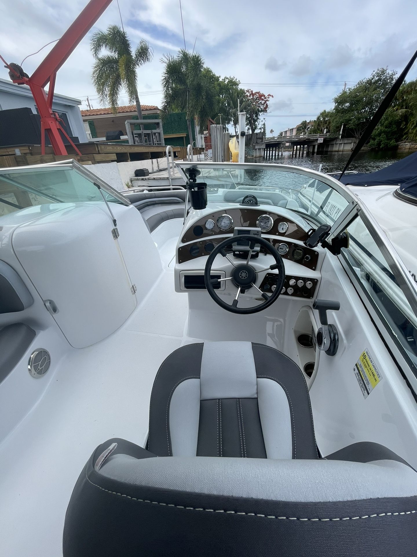 Dual Console Boat Hurricane SD217 for Sale in Hollywood, FL - OfferUp