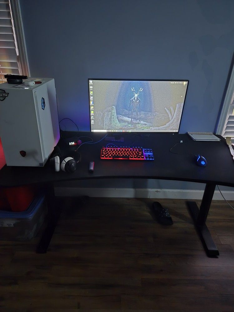 Pc and peripherals for Sale in Camp Lejeune, NC - OfferUp