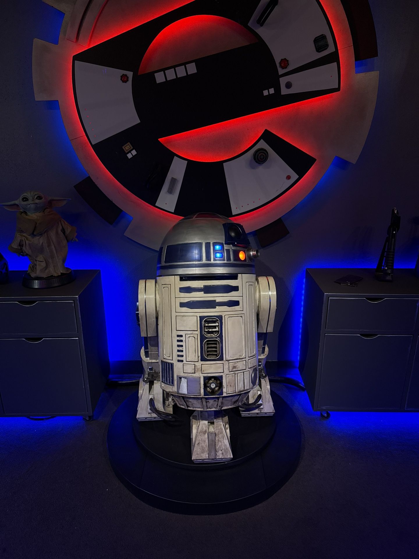 R2D2 Life Size Animatronic Home Depot Star Wars for Sale in Orange, CA ...