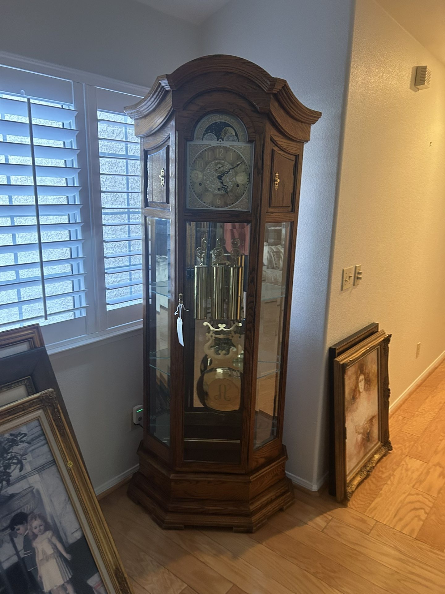 Grand Father Clock In Perfect Condition for Sale in Las Vegas, NV - OfferUp