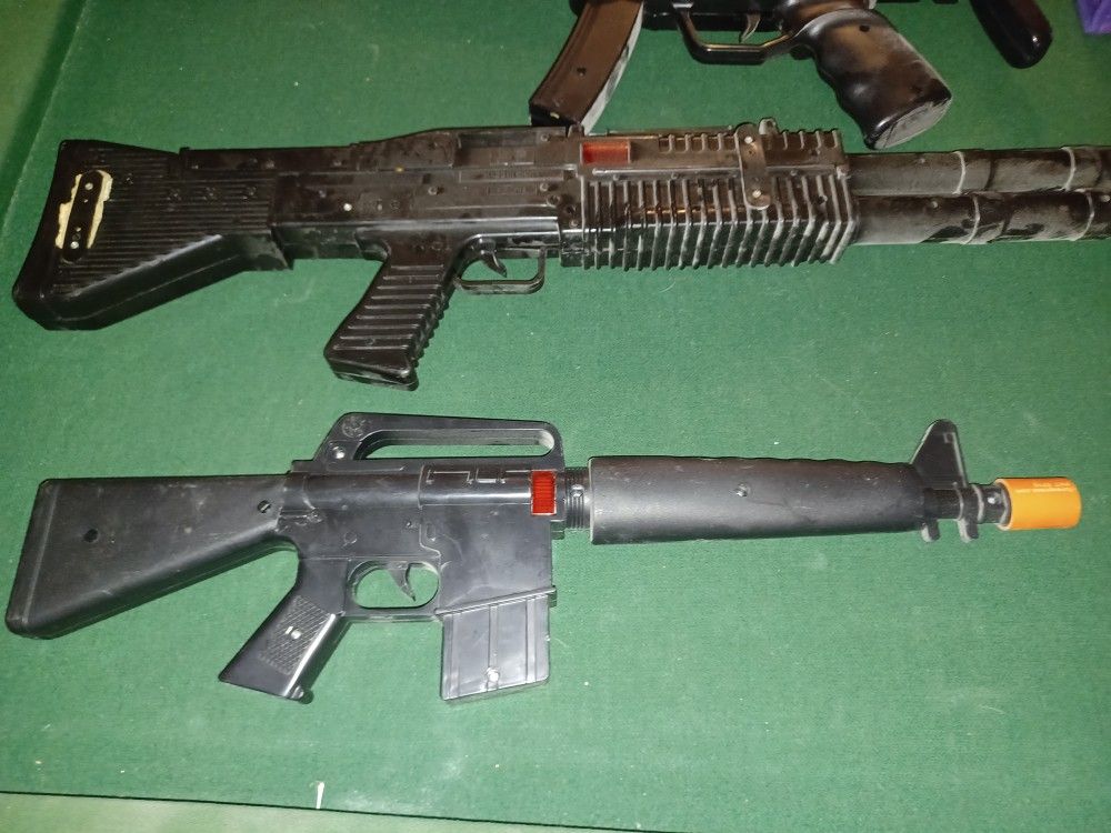 Fake Toy Guns 3 Pieces Suoer Kool Playtime for Sale in San Antonio, TX ...