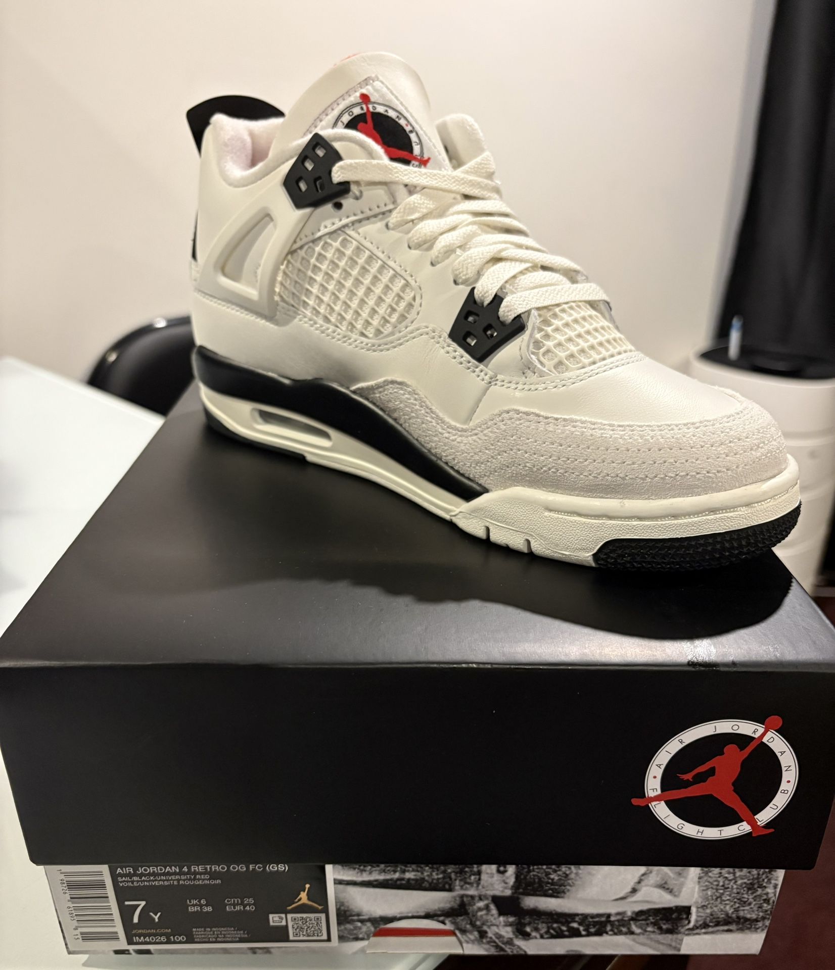 JORDAN 4S FIGHT CLUB for Sale in Los Angeles, CA - OfferUp