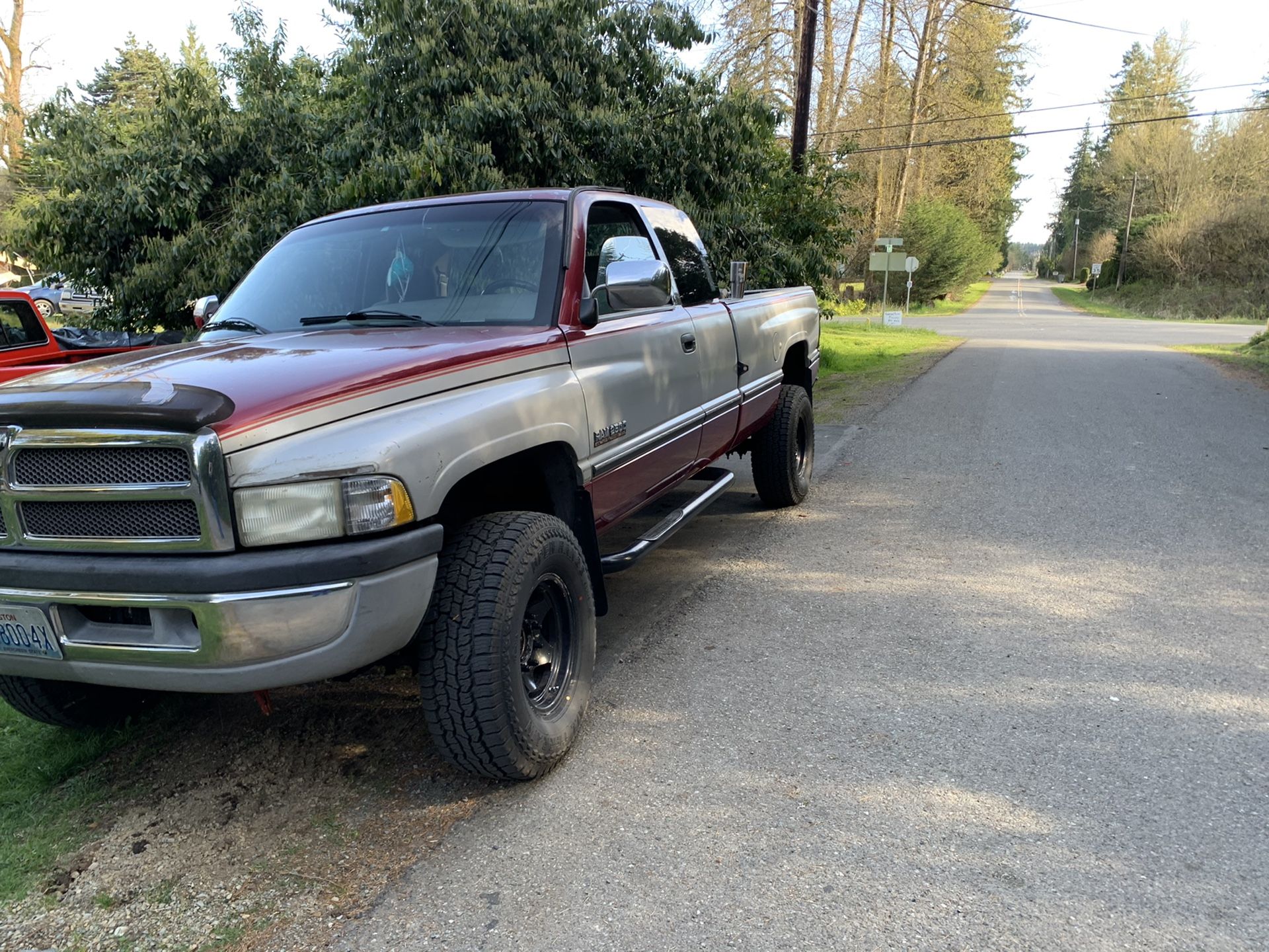 1996 Dodge Ram 2500 for Sale in Snohomish, WA - OfferUp