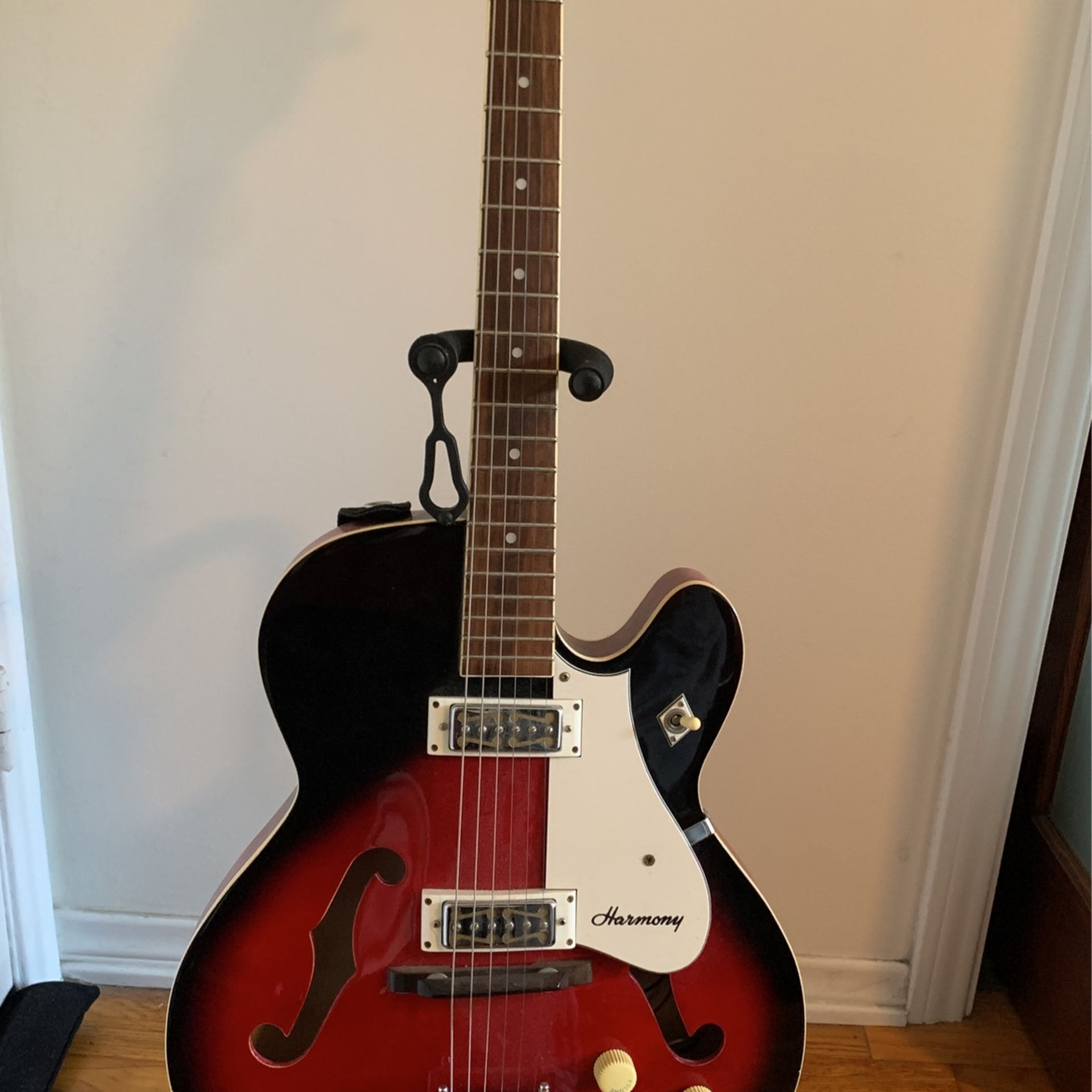 Harmony Rocket Guitar for Sale in Culver City, CA - OfferUp