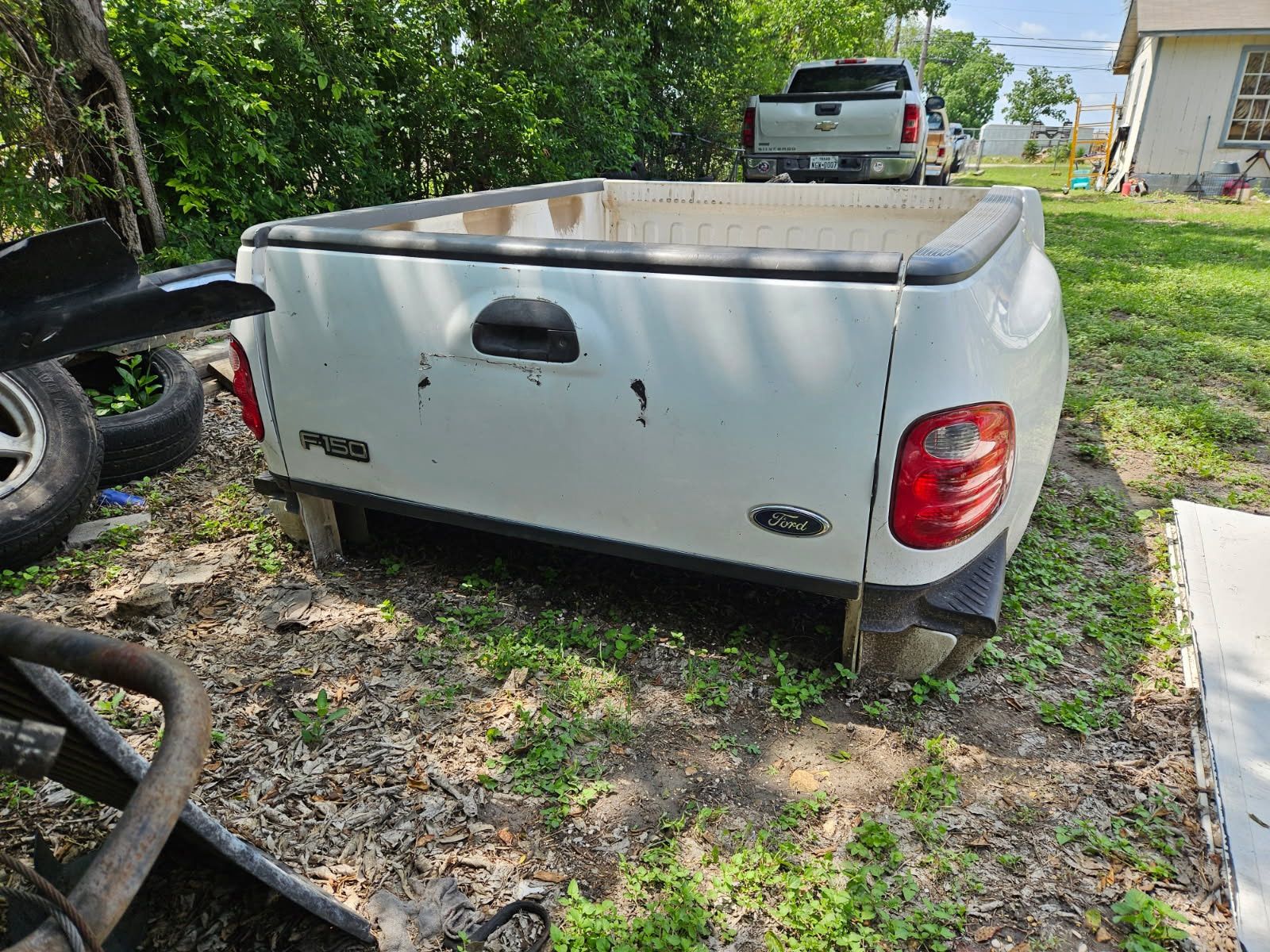 98-99 F 150 Step Side Truck Bed for Sale in San Antonio, TX - OfferUp