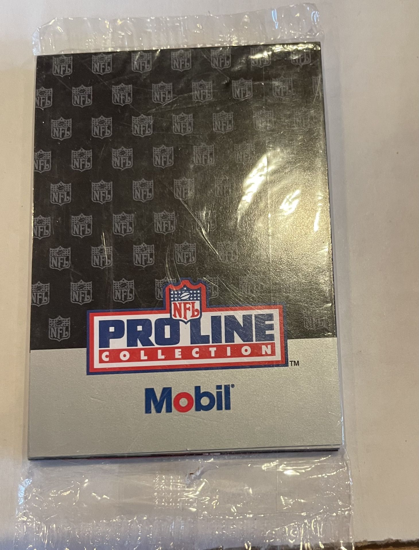 Lot Of 10 Packs / Total NFL pro line portraits/mobile, Coca-Cola promo ...