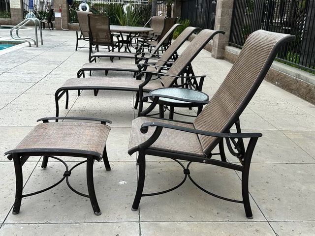 Tropitone Pool & Patio Furniture for Sale in Hawthorne, CA - OfferUp