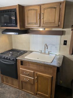 2015 Keystone Springdale 189FLWE for Sale in Scottsdale, AZ - OfferUp