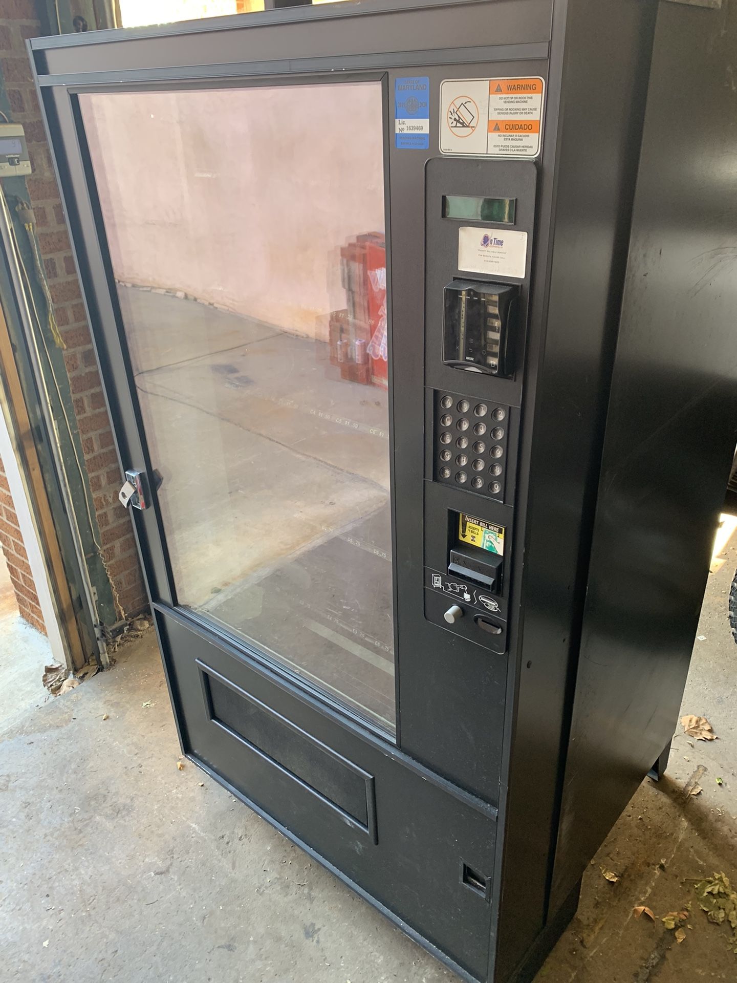 Combo Machine For Sale With Touch Screen Card Reader for Sale in ...