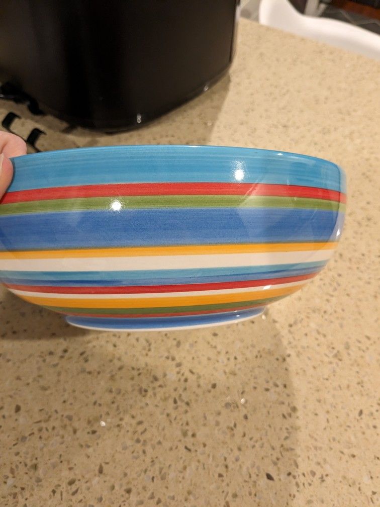 Target HOME Brand Colorful Serving Bowl for Sale in Tacoma, WA - OfferUp