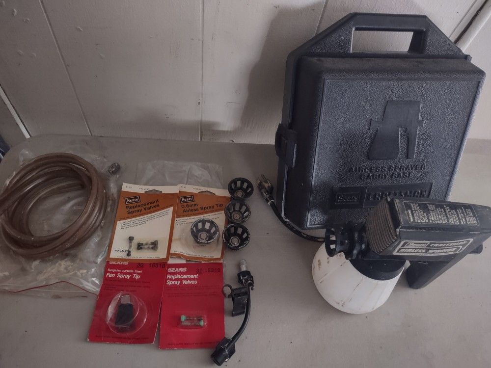 Sears Craftsman Airless Paint Sprayer for Sale in San Bernardino, CA ...