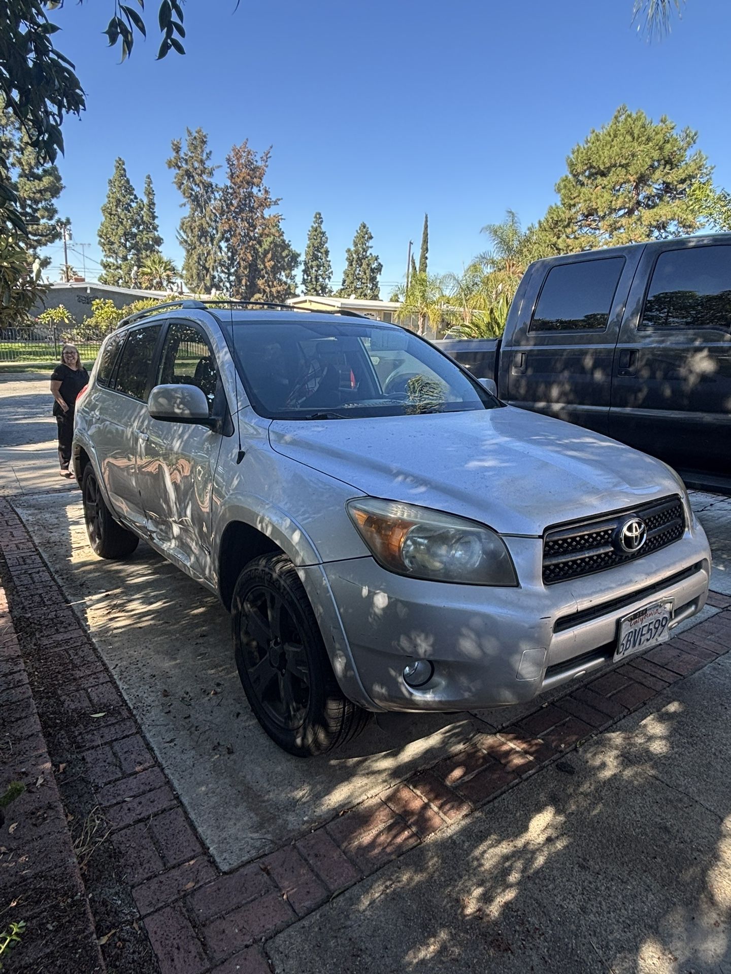2006 Toyota Rav4 for Sale in Fontana, CA - OfferUp