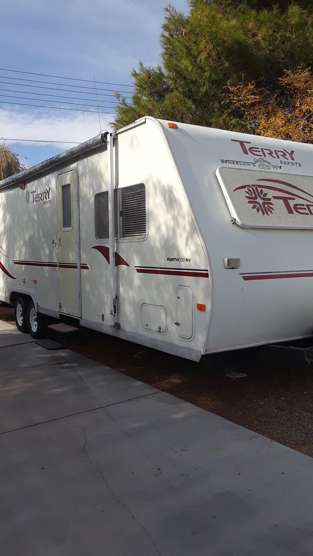 Terry Dakota 32 ft 2001 for Sale in Las Vegas, NV - OfferUp