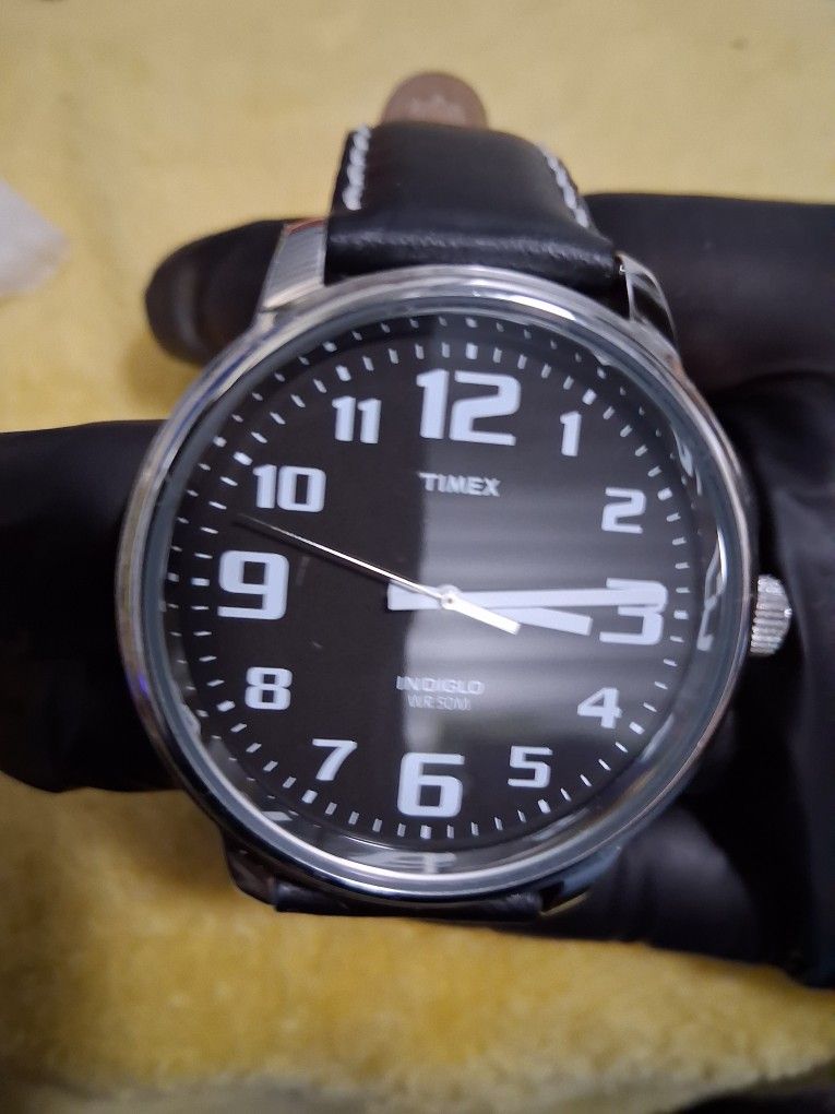 Timex T28071 Men's Indiglo Black Easy Reader Dial Leather Band Watch ...