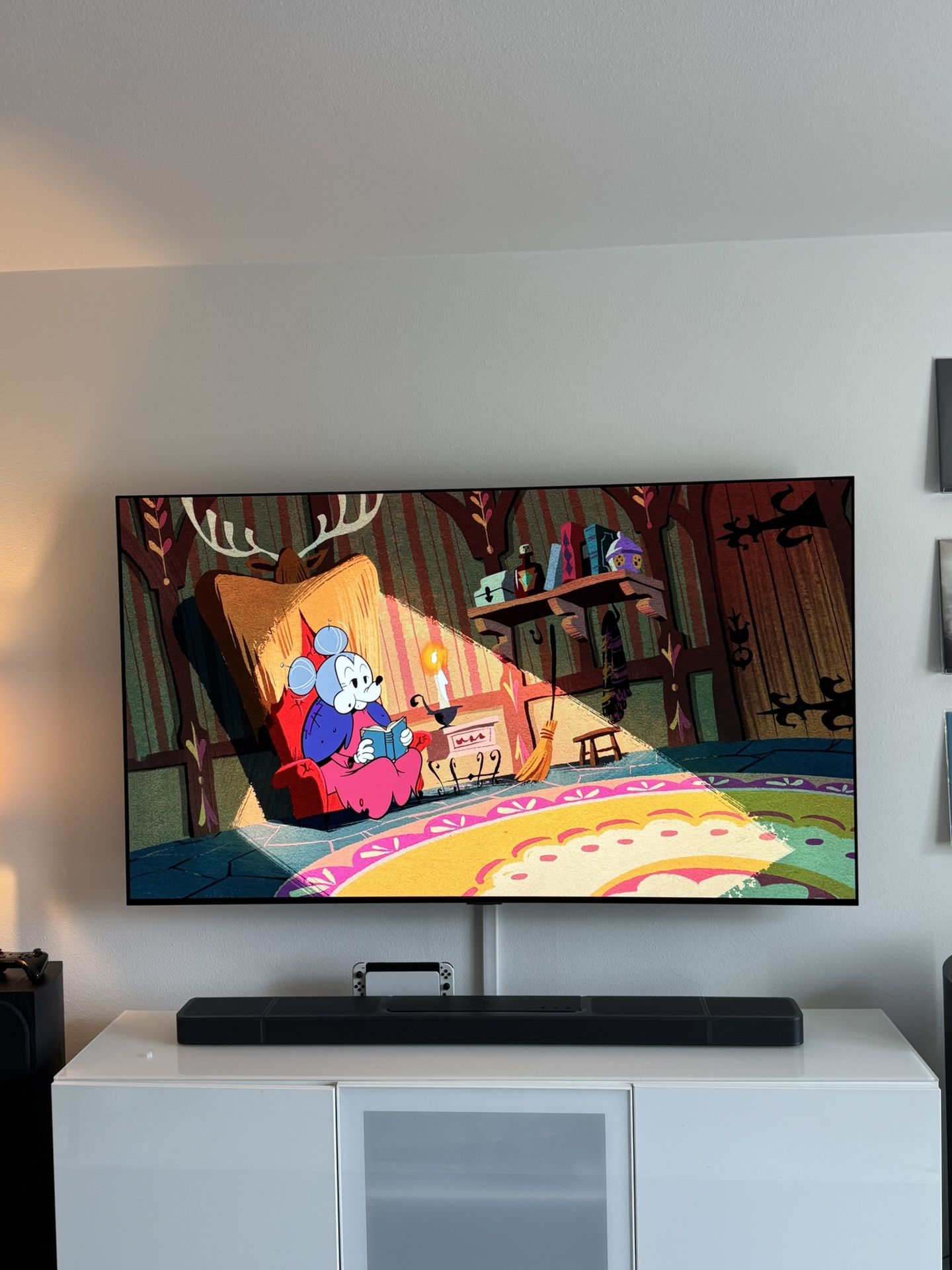 LG C3 OLED 77 Inch TV for Sale in Las Vegas, NV - OfferUp