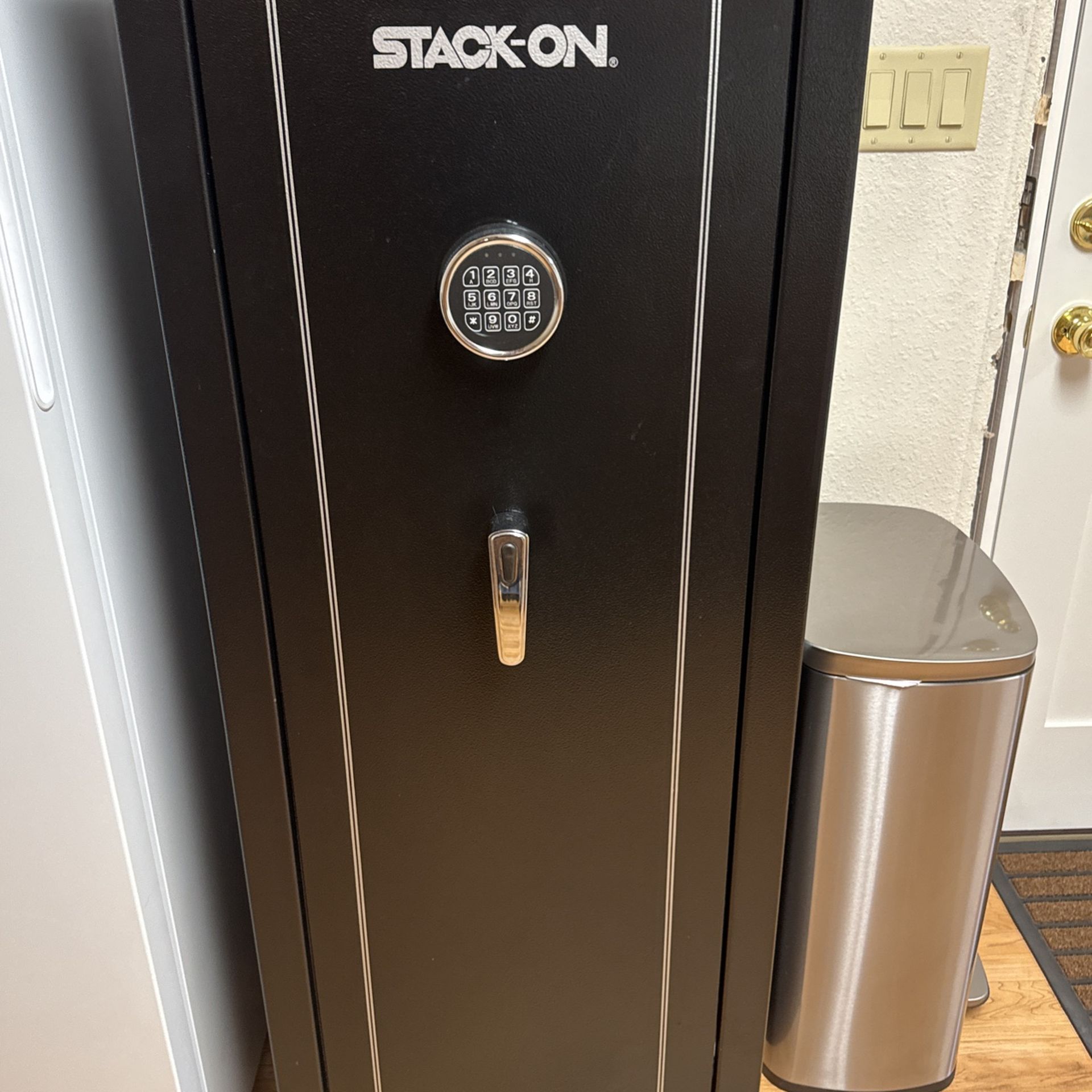 Stack On Gun Safe for Sale in Fall City, WA - OfferUp