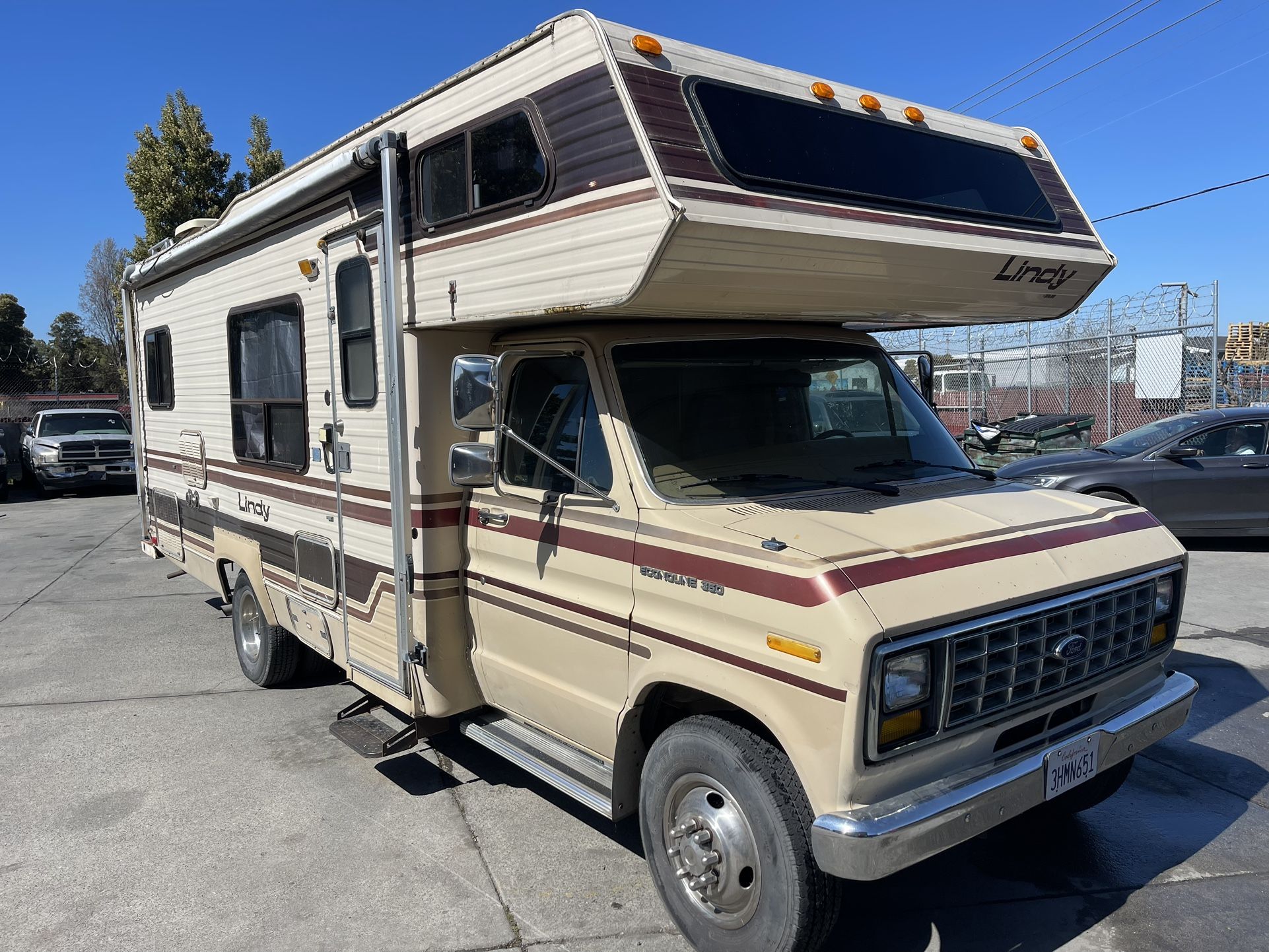 1986 Ford Econoline e-350 for Sale in Hayward, CA - OfferUp