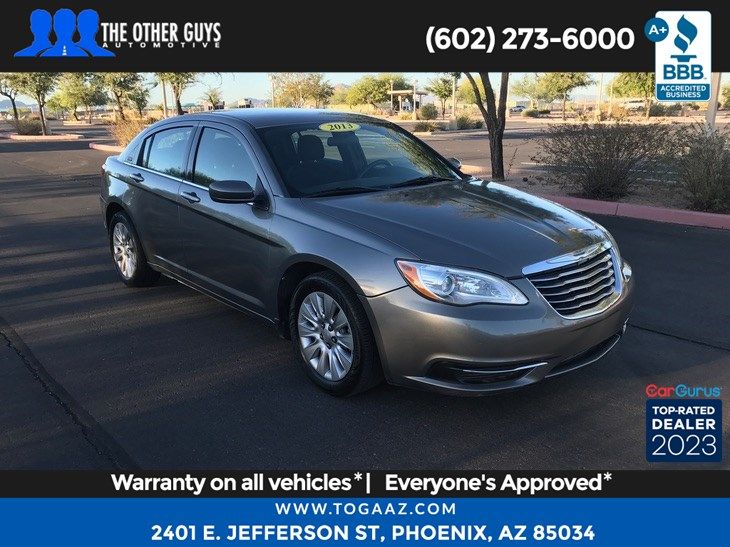 2013 Chrysler 200 for Sale in Phoenix, AZ - OfferUp