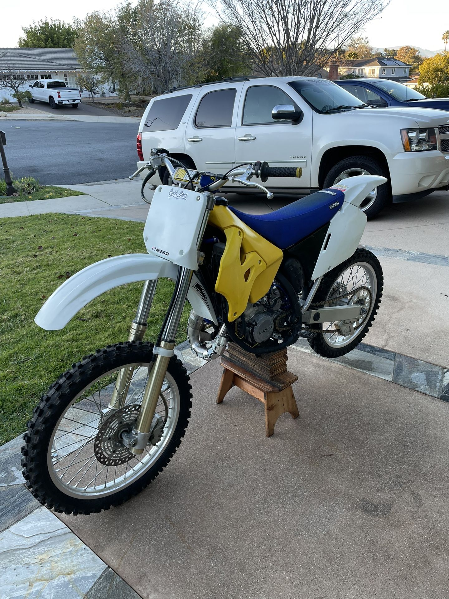 1997 Suzuki RM 125 for Sale in Thousand Oaks, CA - OfferUp