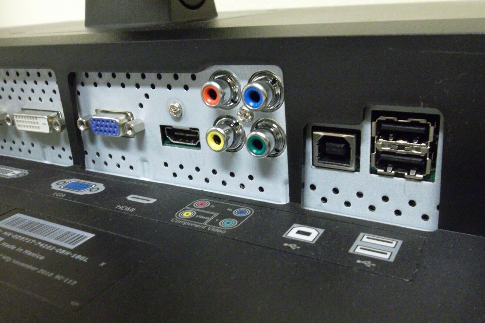 Monitor DELL U271 Ultra Sharp 27” In Carlsbad for Sale in Escondido, CA ...