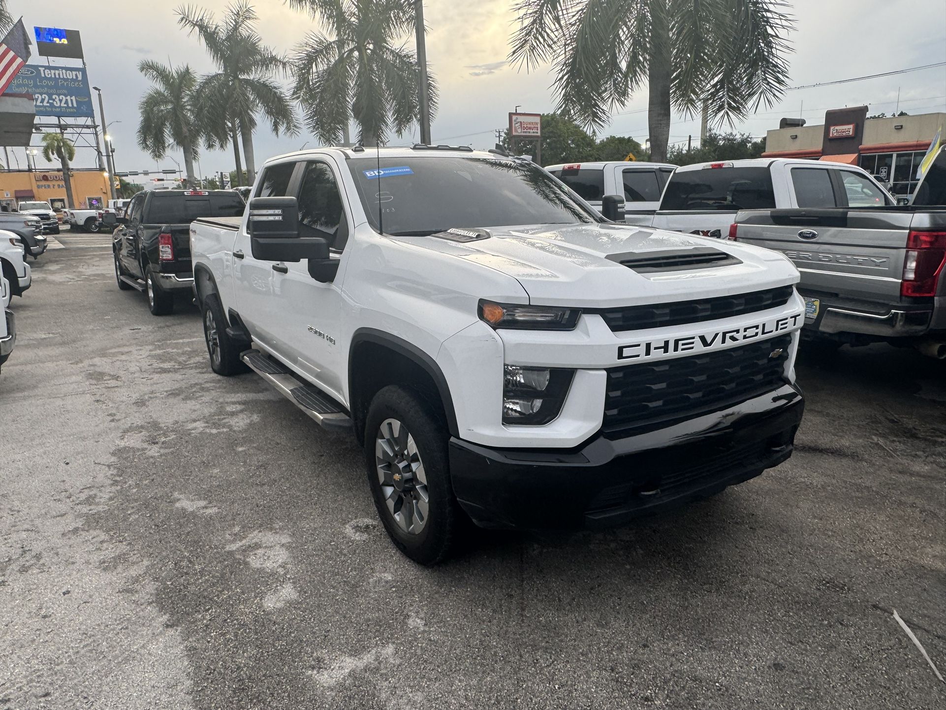 2023 Chevrolet Silverado 2500 HD for Sale in Hialeah, FL - OfferUp
