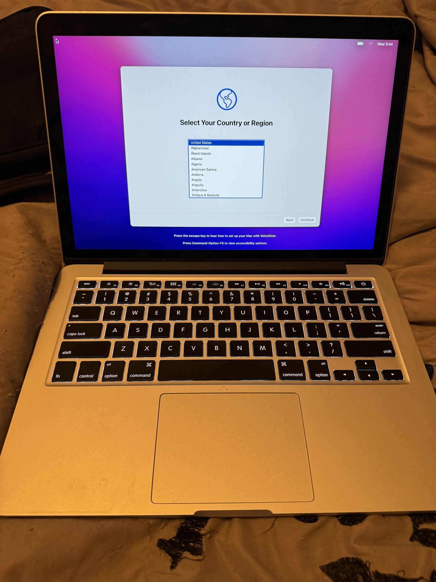 For Sale MacBook Pro 13 inch 2015 500gb - $450 for Sale in San Antonio ...
