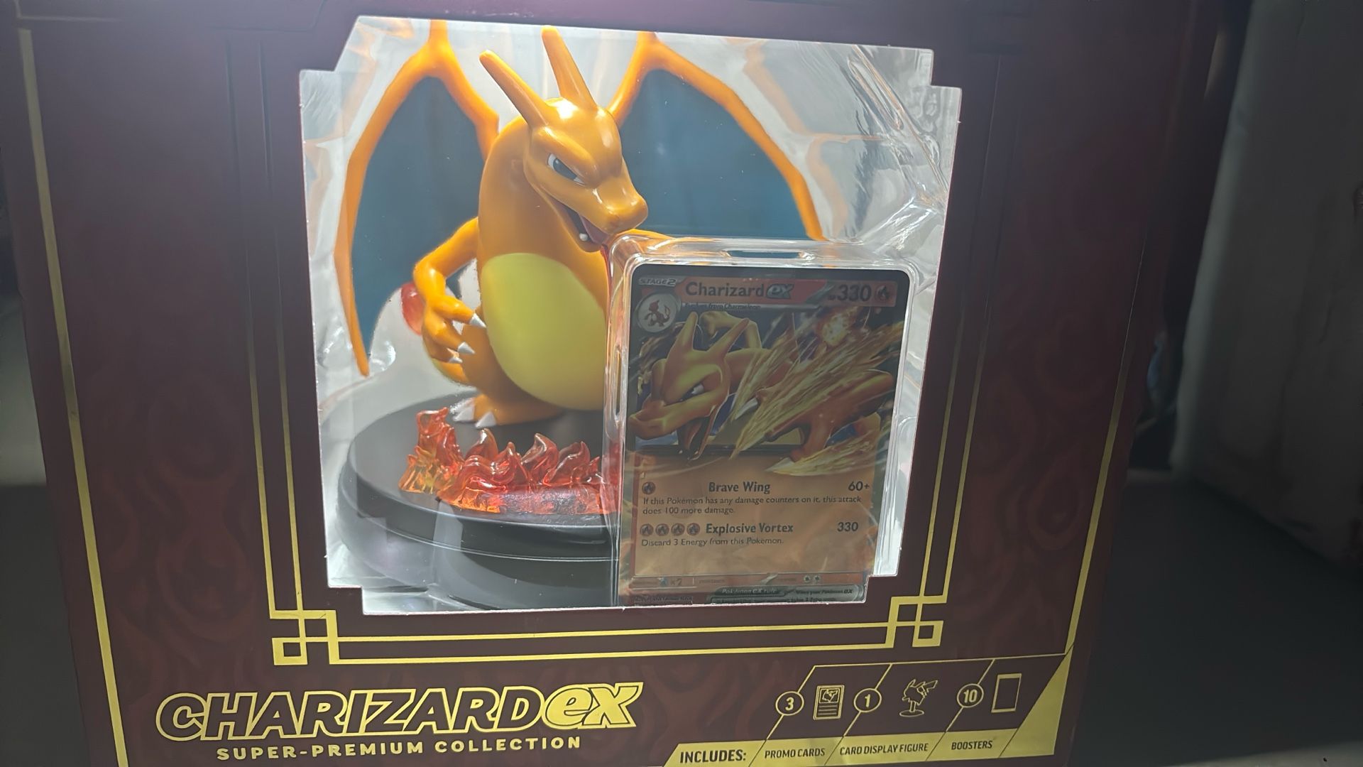CHARIZARD EX SUPER PREMIUM COLLECTION for Sale in Houston, TX - OfferUp