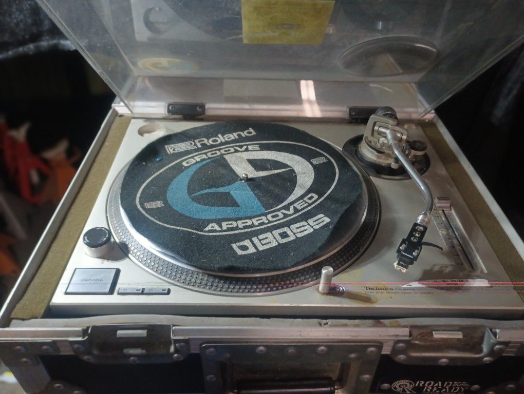 Complete Old School DJ Equipment Set Up for Sale in San Bernardino, CA ...