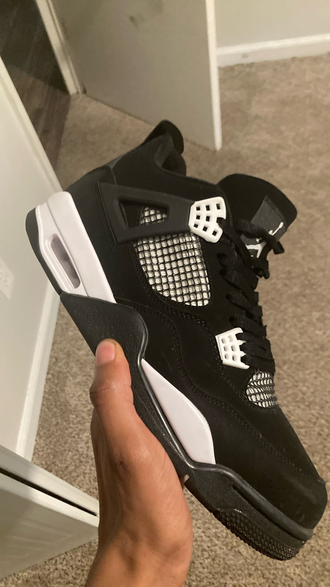 Jordan 4 White Thunder for Sale in Clarkston, GA - OfferUp